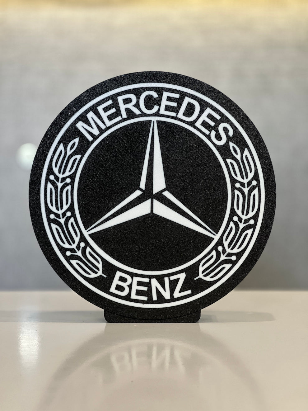 Mercedes Logo Lightbox - Morpheus